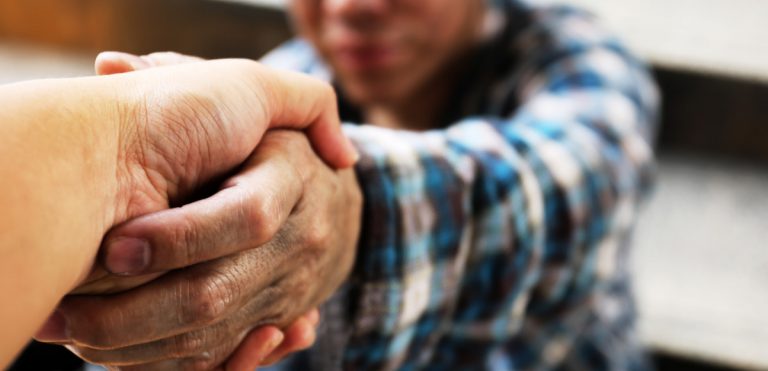 Recrutement - Croix-Rouge luxembourgeoise, Mënschen hëllefen