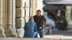 Notre mission - Croix-Rouge luxembourgeoise, Mënschen hëllefen